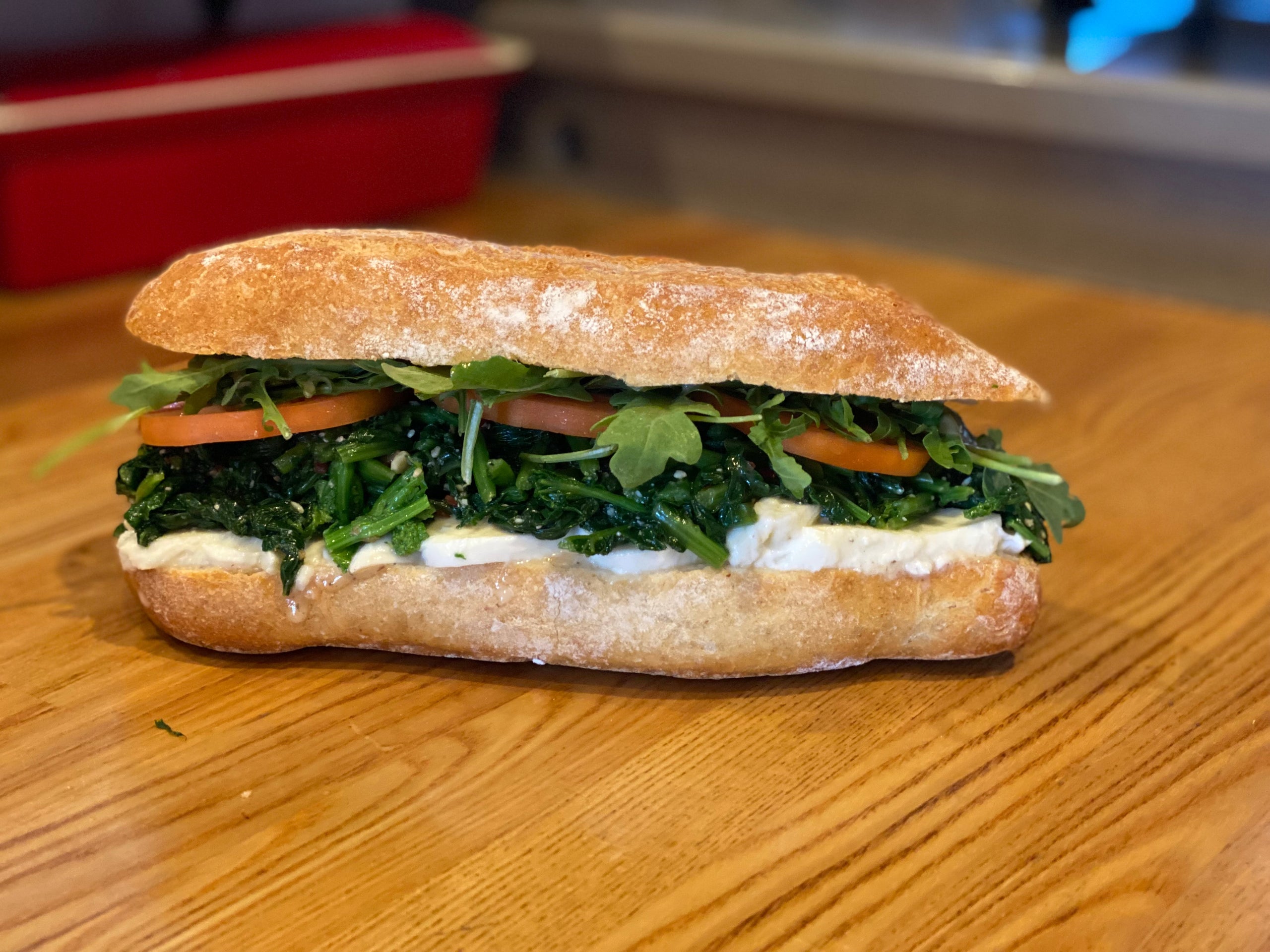 05 Broccoli Rabe, Tomato, Fresh Mozzarella, Arugula, Red Wine ...